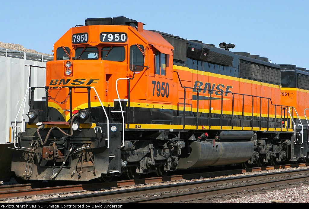 BNSF 7950
